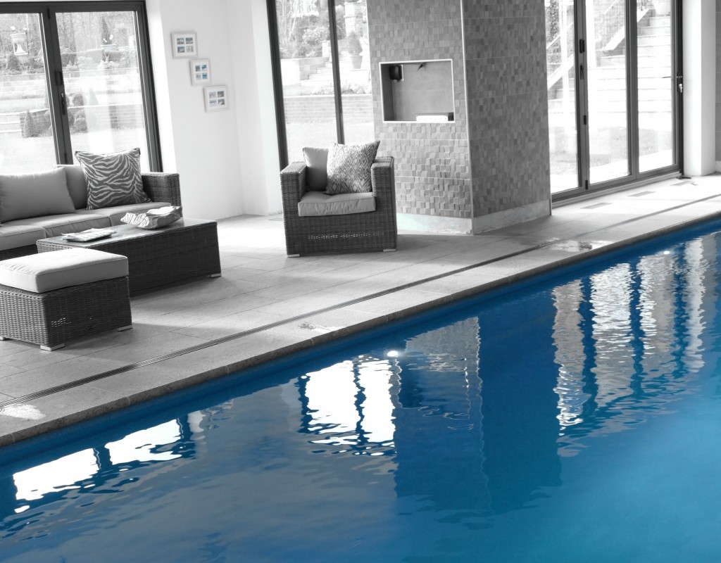 Winter Wonder | Pool and Spa Scene