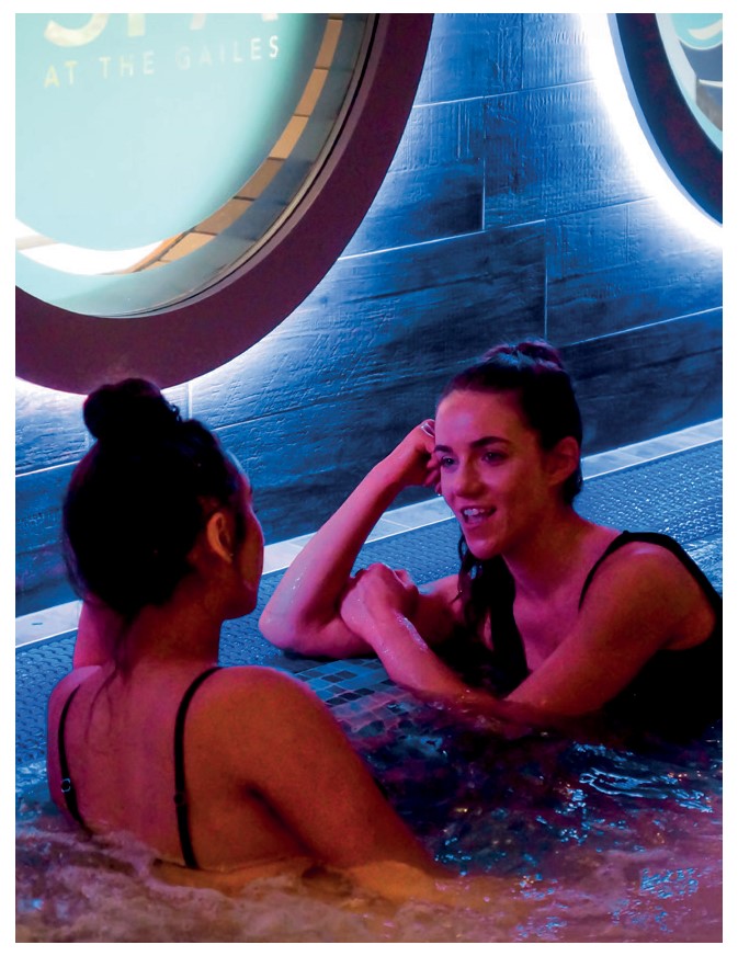 THE PERFECT ESCAPE | Pool and Spa Scene