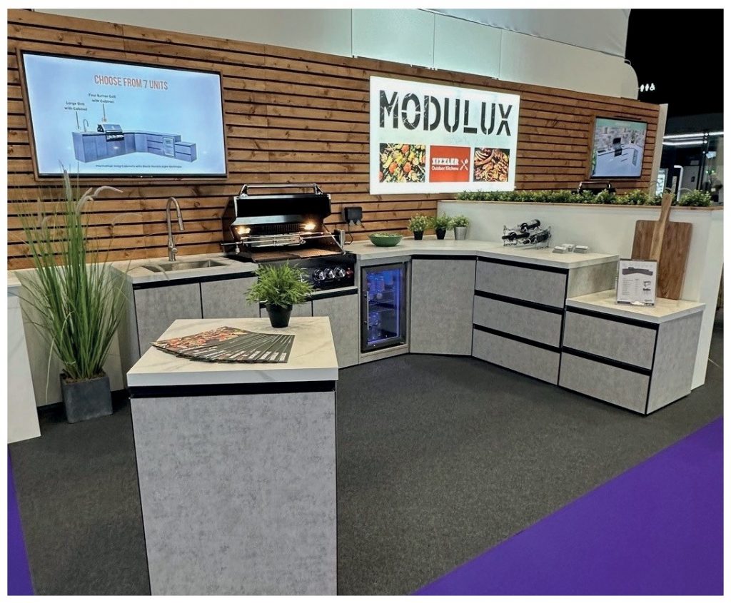 OUTDOOR KITCHEN BOOST | Pool and Spa Scene